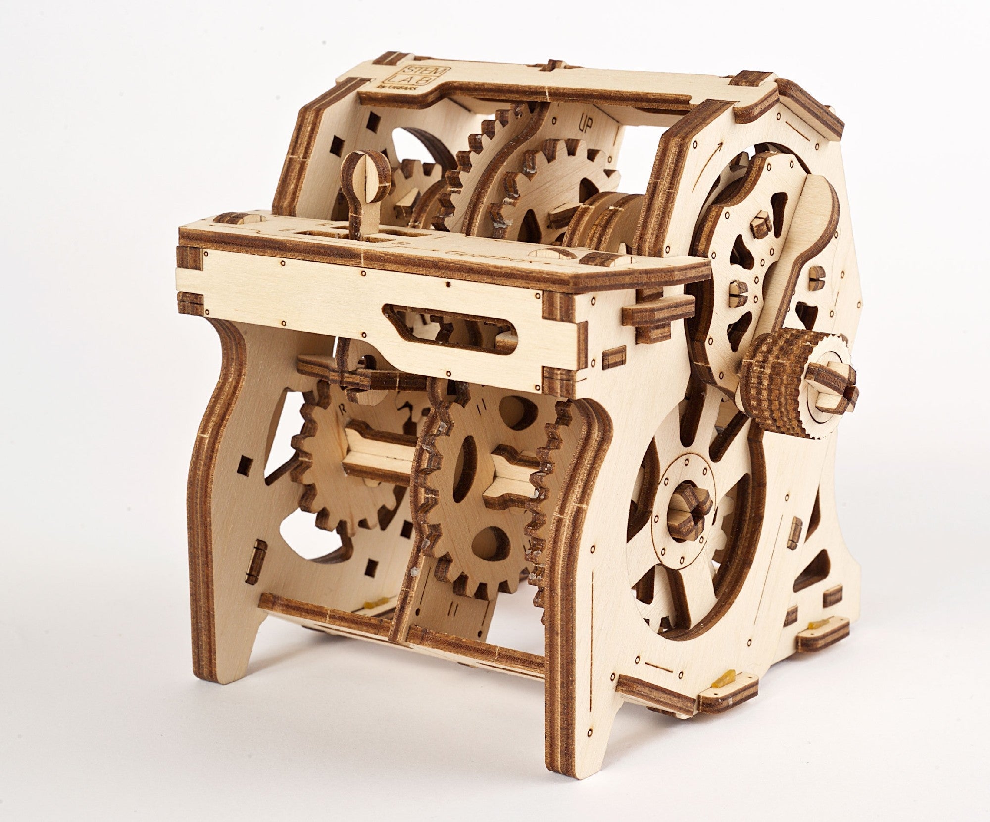 Ugears Models – Pop & Harv
